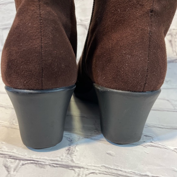 Impo | Shoes | Impo Ankle Boots Ensue Faux Suede Stretch W Side Zip ...